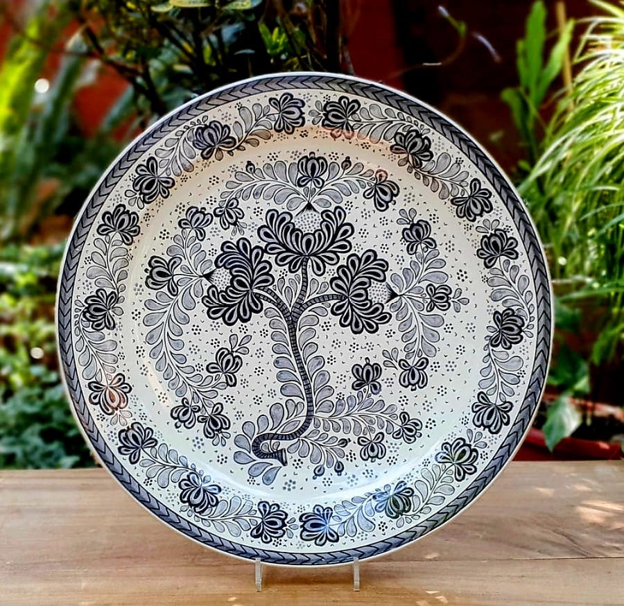 Mexican Pottery Decorative Platters Little Flower Pattern Black and ...