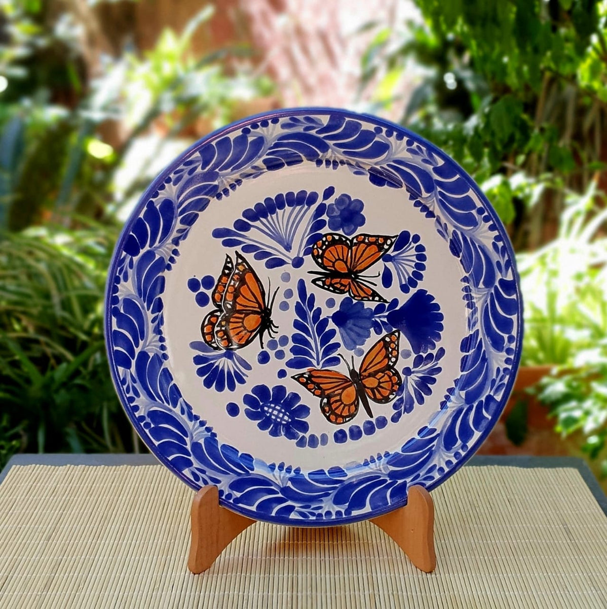 Mexican Plates Monarch Butterfly Blue and White talavera mayolica ...