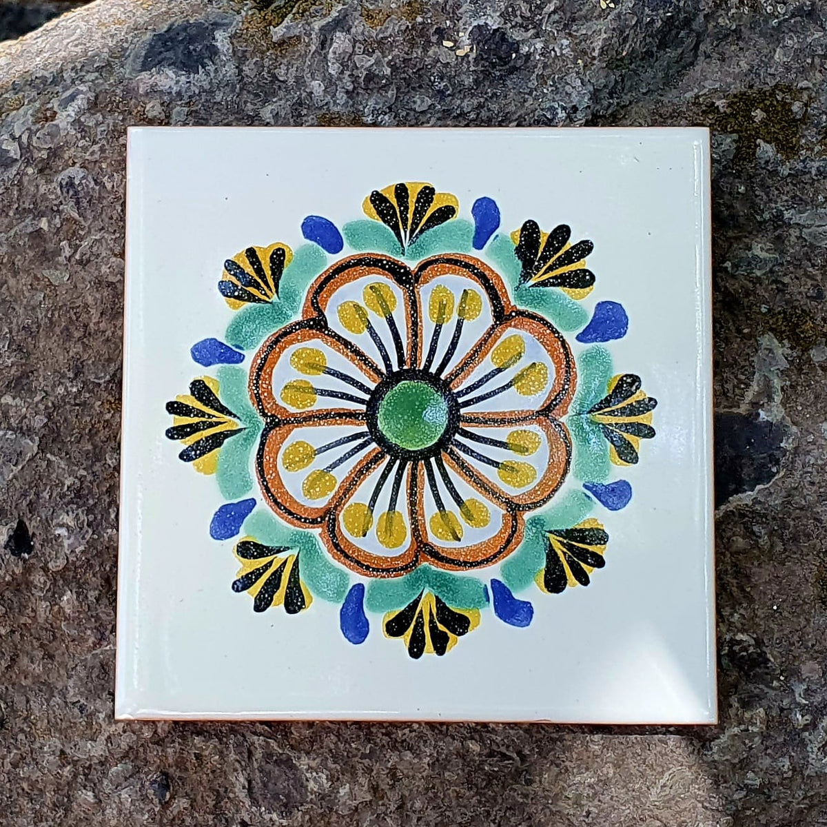 Flower V Tile for wall MultiColors Mayolica Ceramics for kitchen garden ...