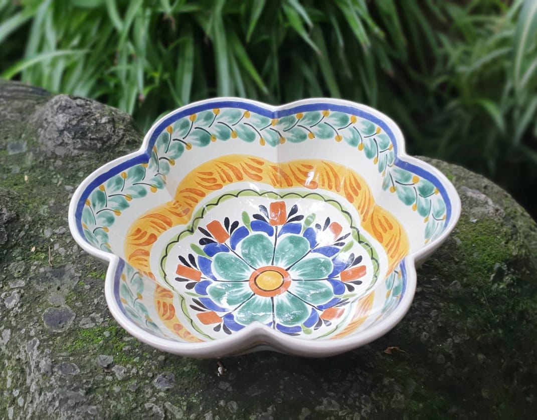 Flower Salad Bowl 10" D MultiColors Ceramic hand made Gto mexico ...