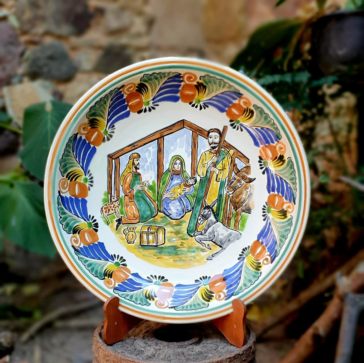 Decorative Mexican Nativity Platters color ful Mayolica hand crafts ...
